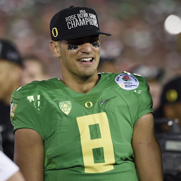 Dillon Gabriel Makes Big Change After Kenny Pickett Trade With Nod To ...