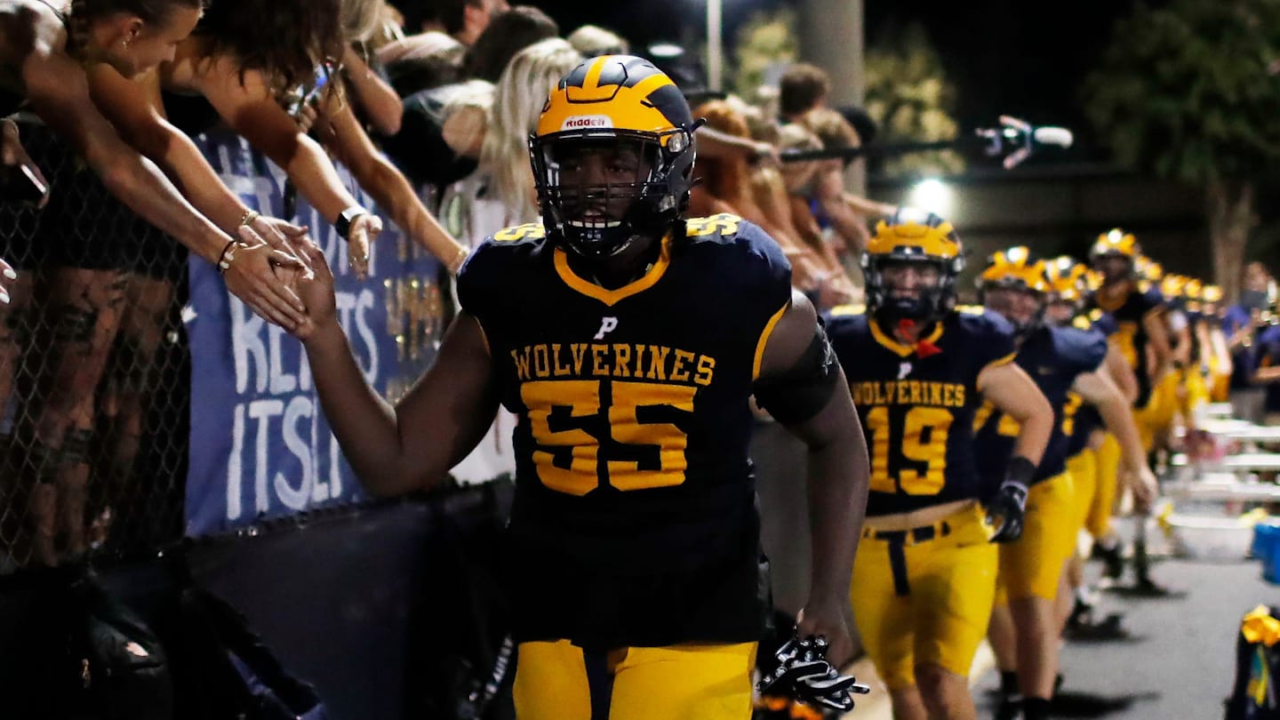 Christian Garrett Commits to Georgia Football