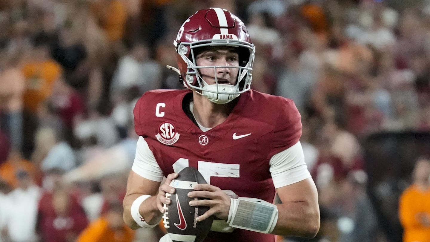 2025 college football passing leaders after Week 8