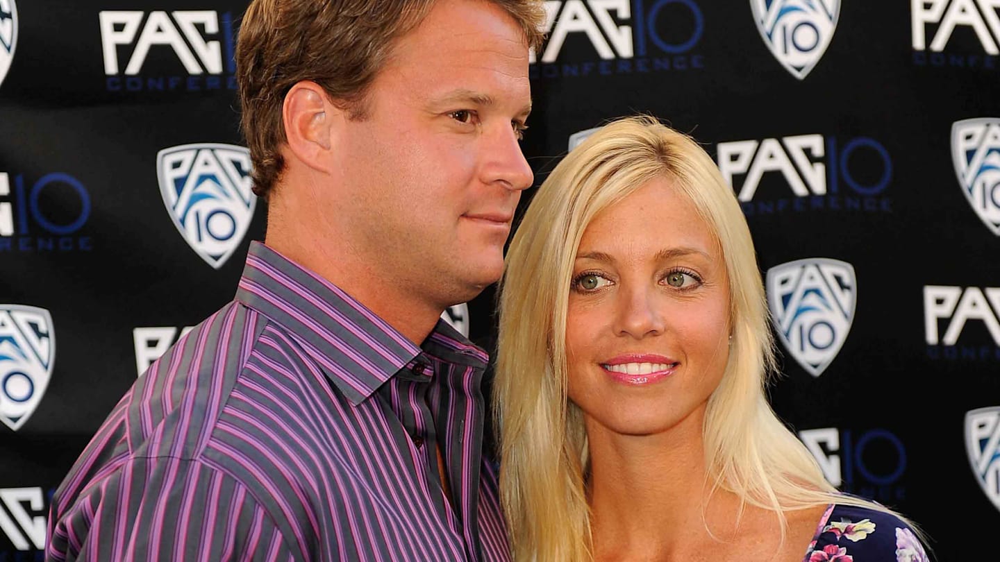 Lane Kiffin, ex-wife Layla celebrate Christmas together with kids in ...