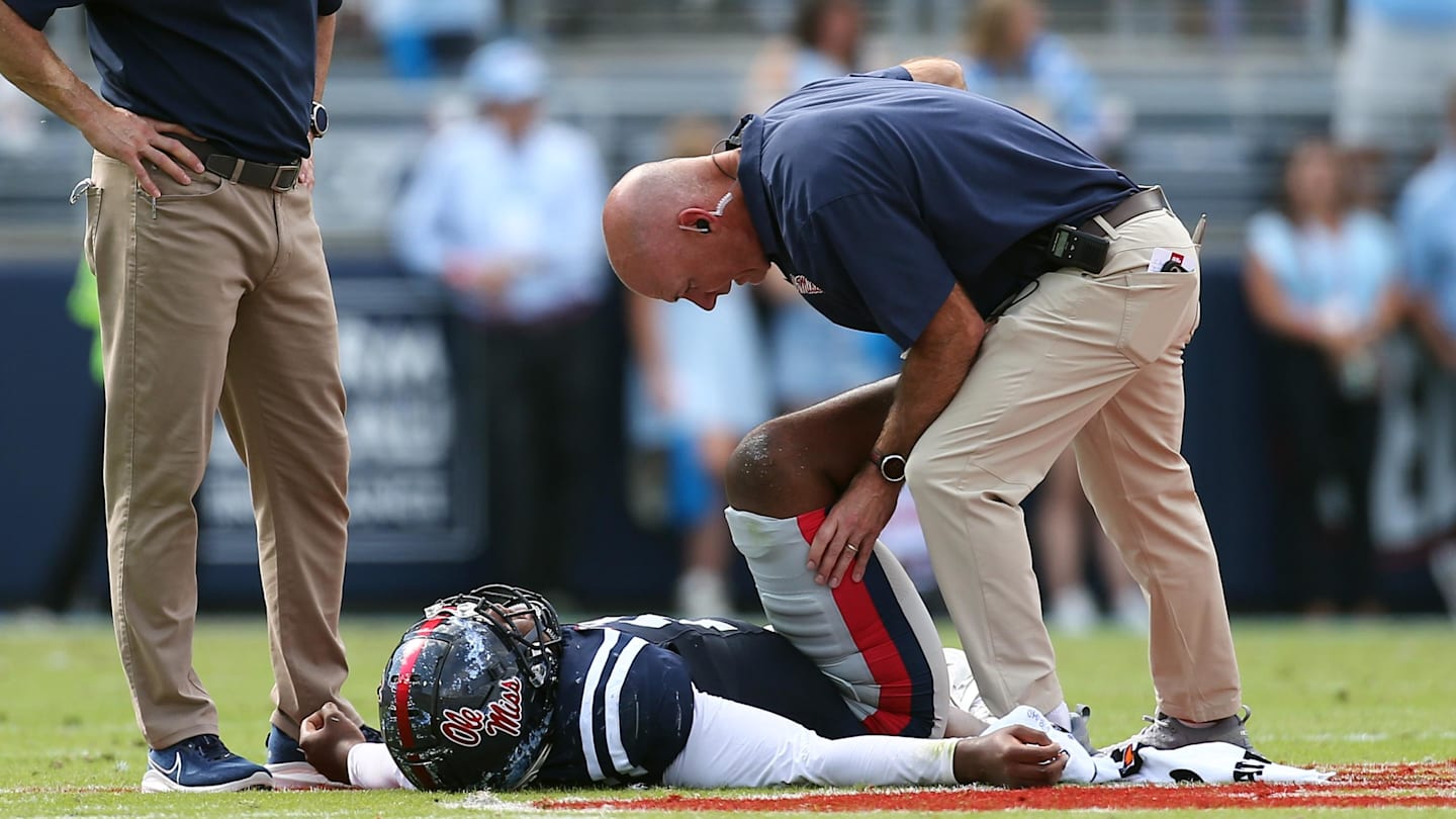 NCAA mulls rule change to end fake injuries in college football: report