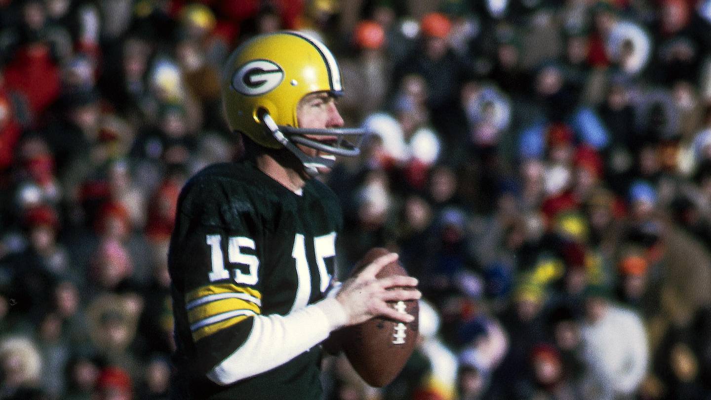 Elite 8: Vote for Best Player in Green Bay Packers History