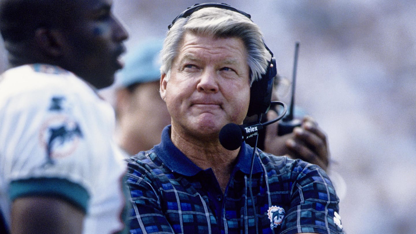 Former Miami Dolphins Coach Jimmy Johnson Retiring from Television Job