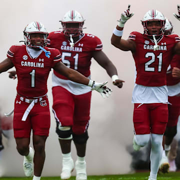 South Carolina Gamecocks name LaNorris Sellers as the starting QB