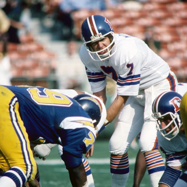 Top 50 Cal Pros: No. 29 -- Craig Morton, Twice a Super Bowl QB