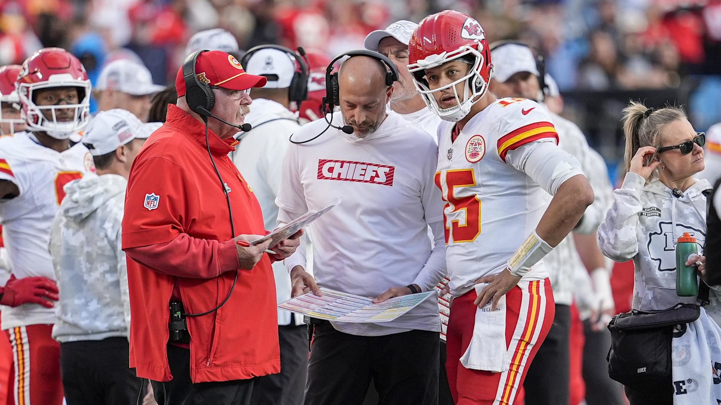 Andy Reid Explains Why He Benched Starter During Raiders Win Andy Reid Explains Why He Benched Starter During Raiders Win