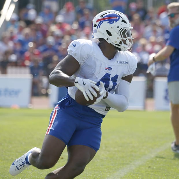 Buffalo Bills' unsung veteran 'opens it up for so many people' in Joe Brady's offense