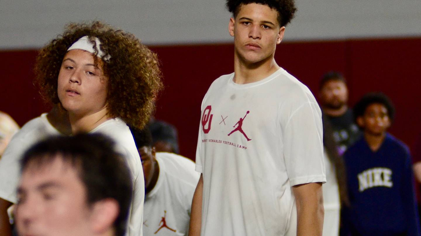 Oklahoma Hosts 5-Star Offensive Line Prospect at Brent Venables ...