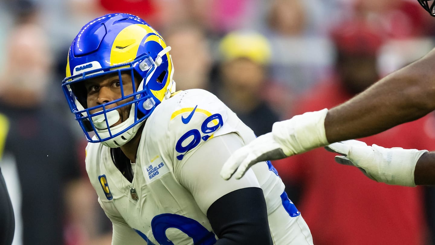 Pitt Panthers Announces Aaron Donald Jersey Retirement