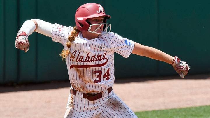 Marlie Giles' 3-Run Blast Lifts Alabama Softball to Win over Ohio State