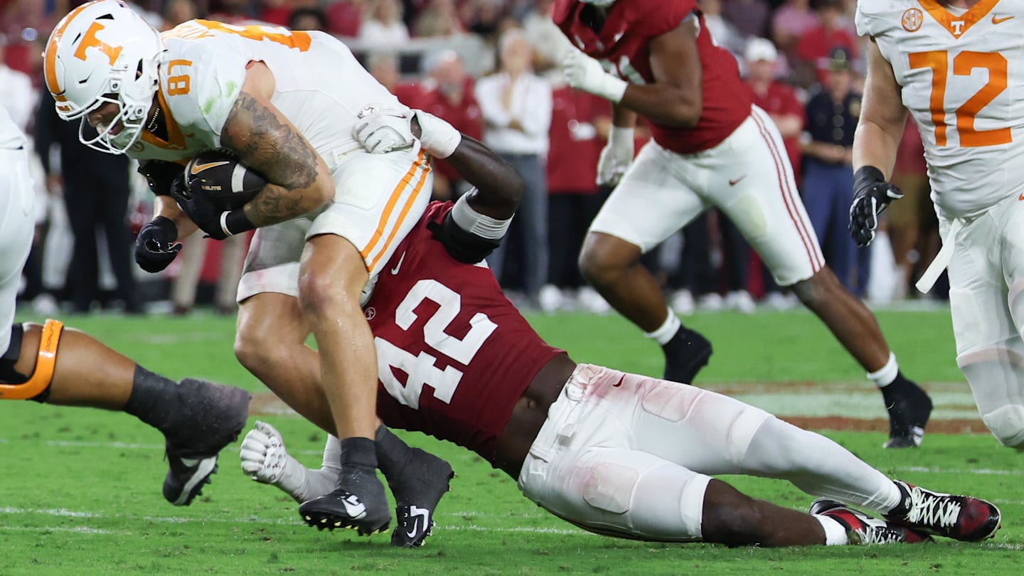 A Pair of Alabama Football Defenders Named National Player of the Week ...