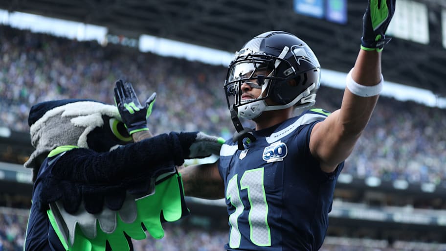 Seattle Seahaws studs & duds from a dominant win over the Arizona ...