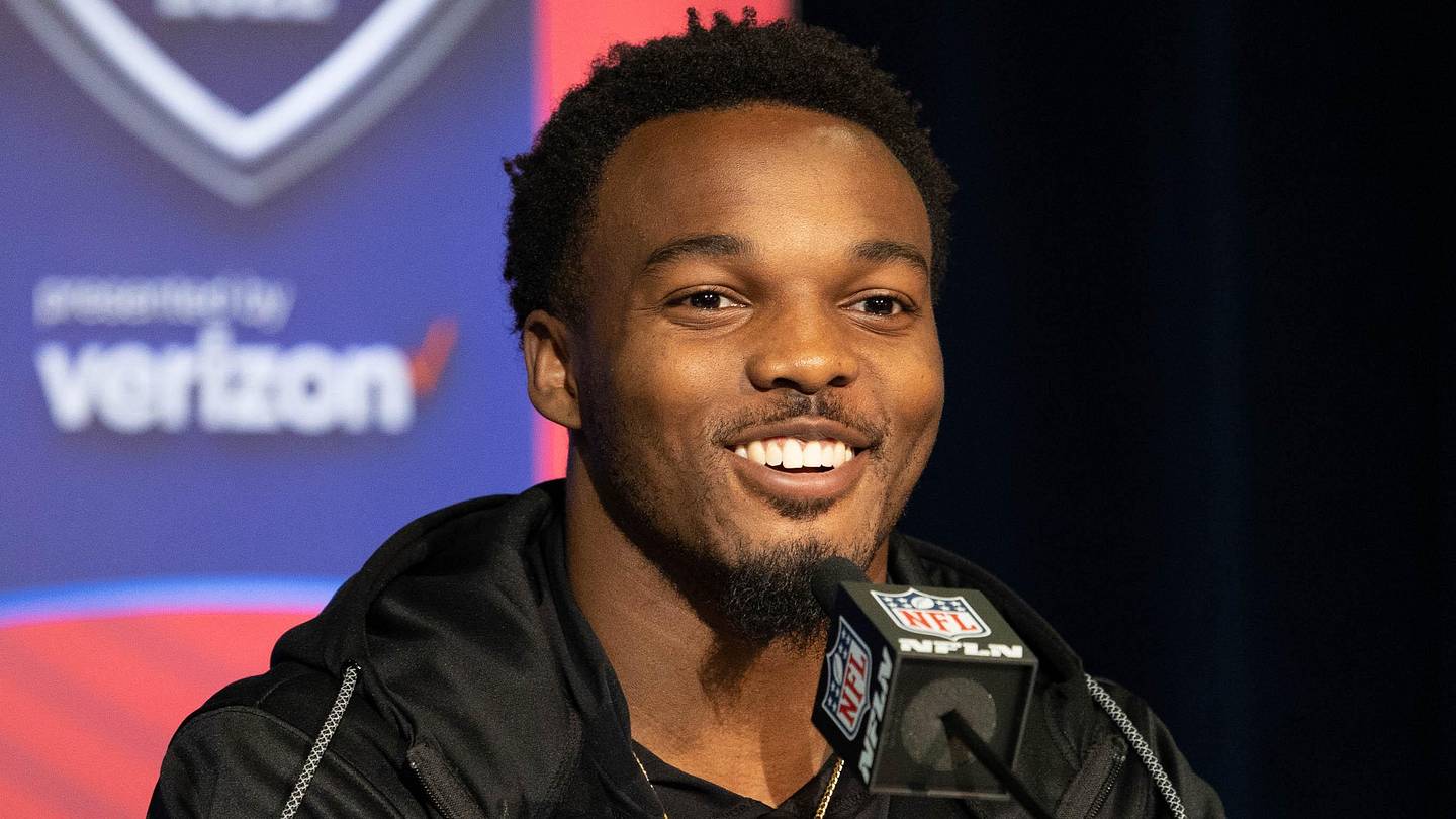 NFL Combine Results List Of Linebackers 40 Yard Dash Times For Top