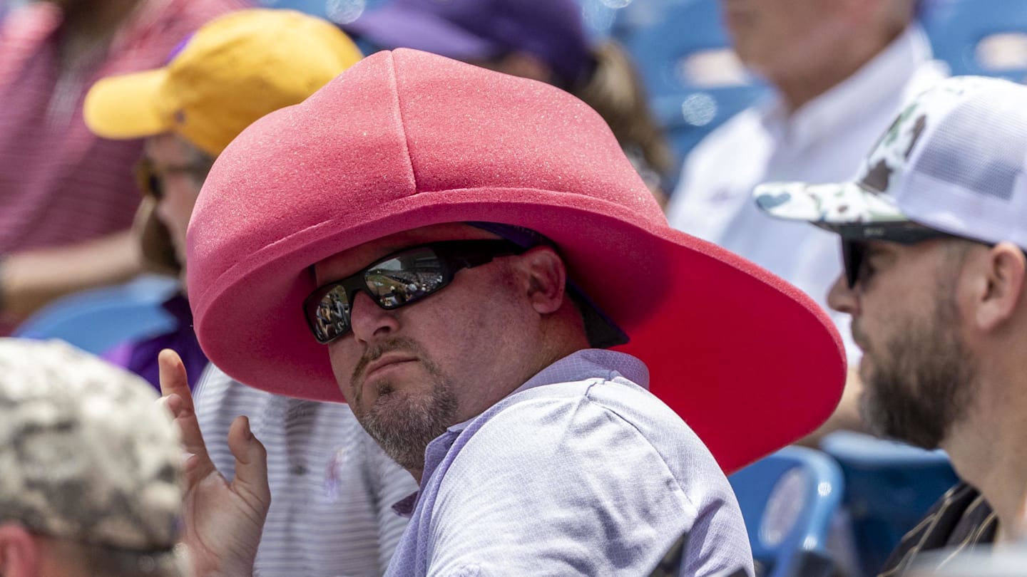Paul Mainieri Issues a Challenge to South Carolina Gamecock Fans Ahead ...
