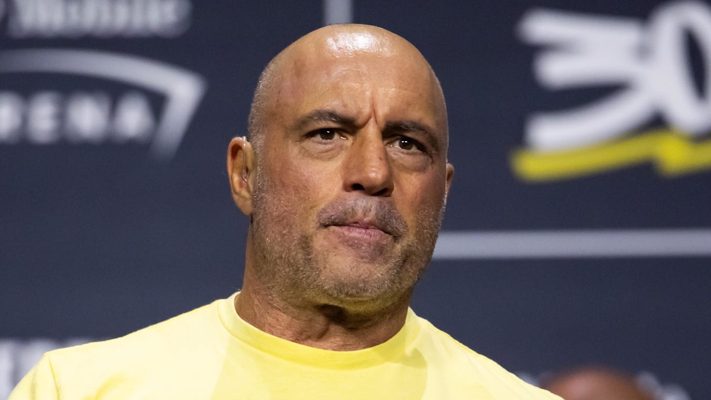 Joe Rogan will be absent for Dustin Poirier's retirement fight