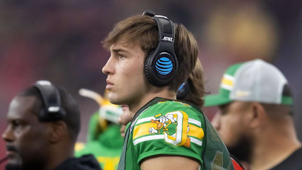Oregon Ducks' Austin Novosad Reveals Strong Connection with Bo Nix ...