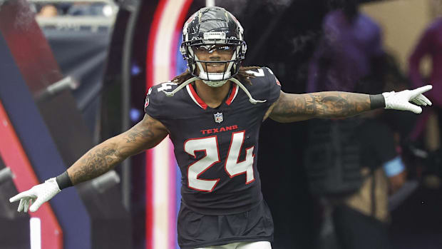 Best and Worst Graded Houston Texans Defensive Players vs. Dallas Cowboys