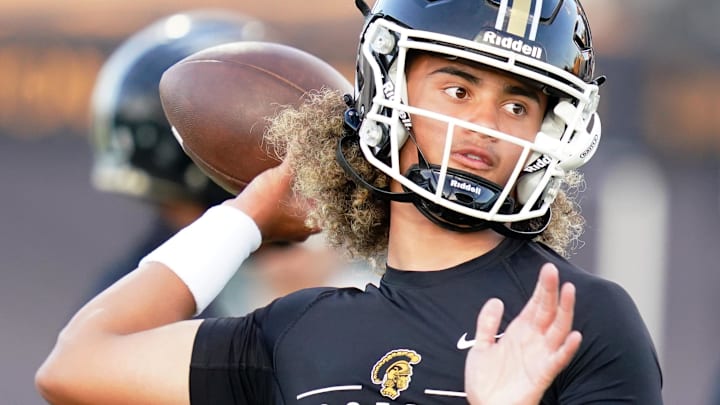 USC Trojans Five-Star Commit Julian Lewis Flipping to Indiana? Visit ...