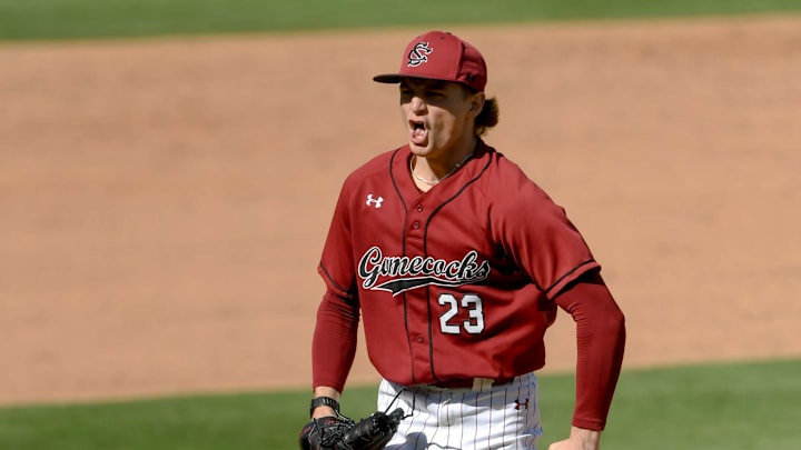 Live Scores: South Carolina Gamecocks Take on The Citadel Bulldogs