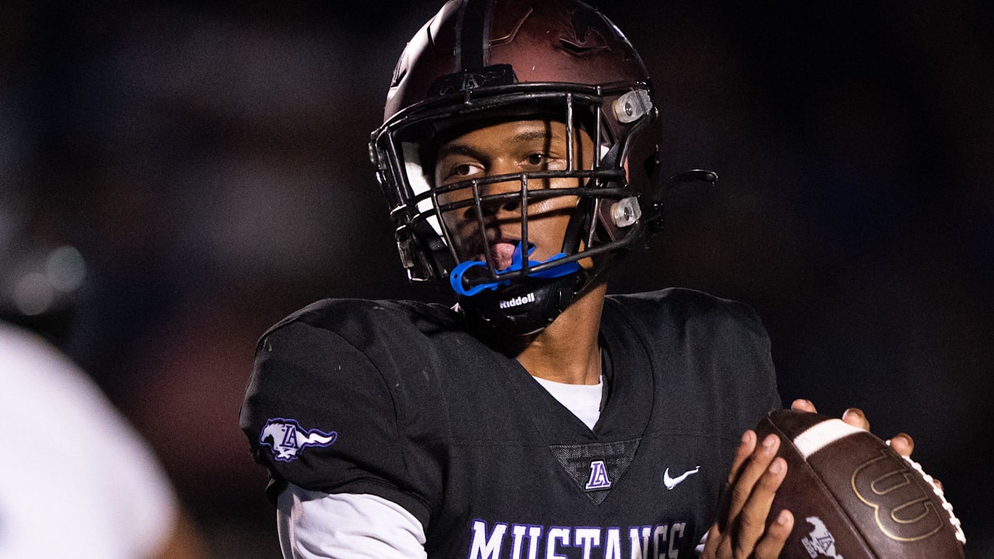 How Notre Dame Plans to Replace 2026 QB Deuce Knight After Decommitment