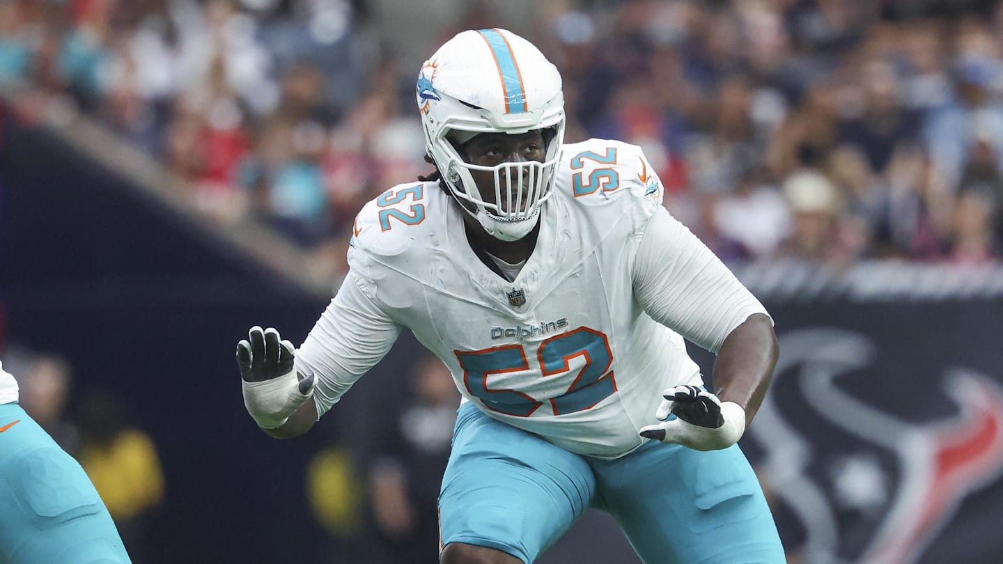 Miami Dolphins Have a Dilemma with Patrick Paul