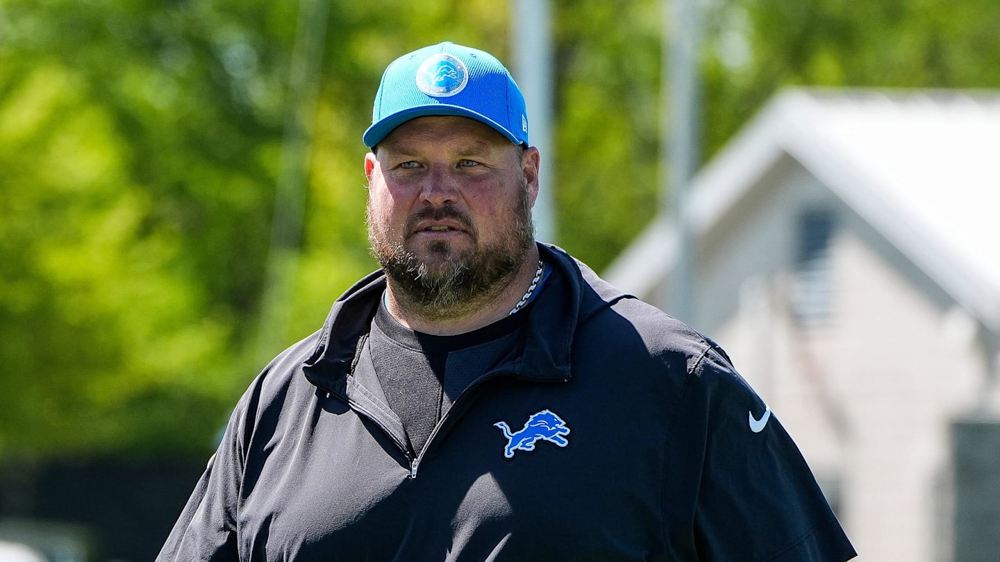 Hank Fraley Explains Decision to Remain With Detroit Lions in 2025