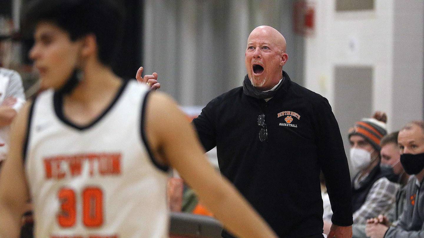 Newton North (Massachusetts) head boys basketball coach steps down ...