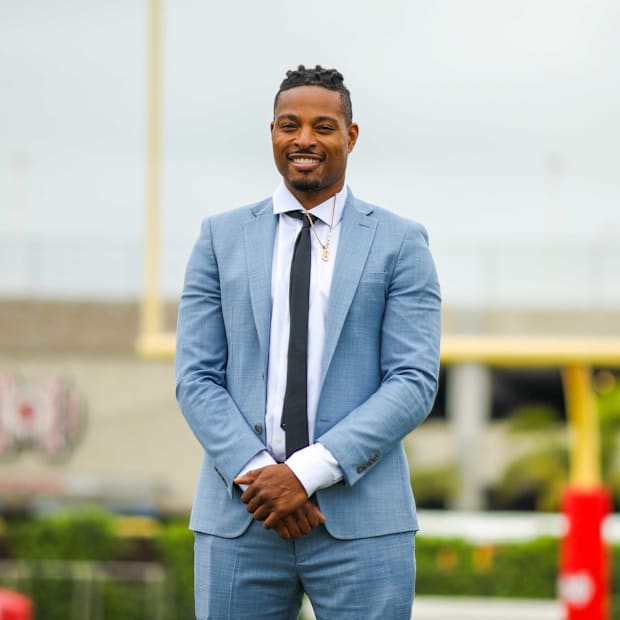 Can Mater Dei be a national power in girls flag football? The new coach ...