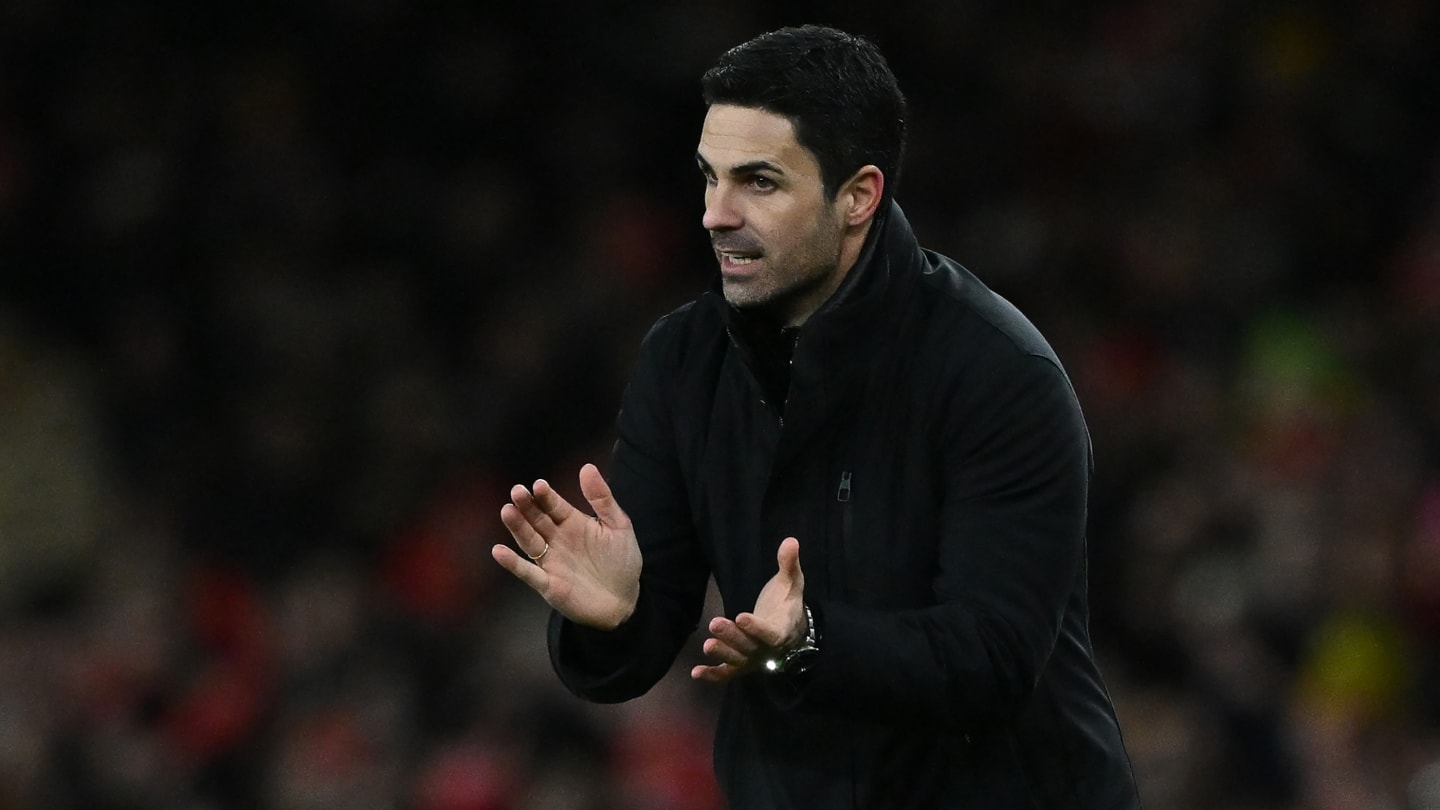 Mikel Arteta admits signing new striker is 'not realistic' for Arsenal