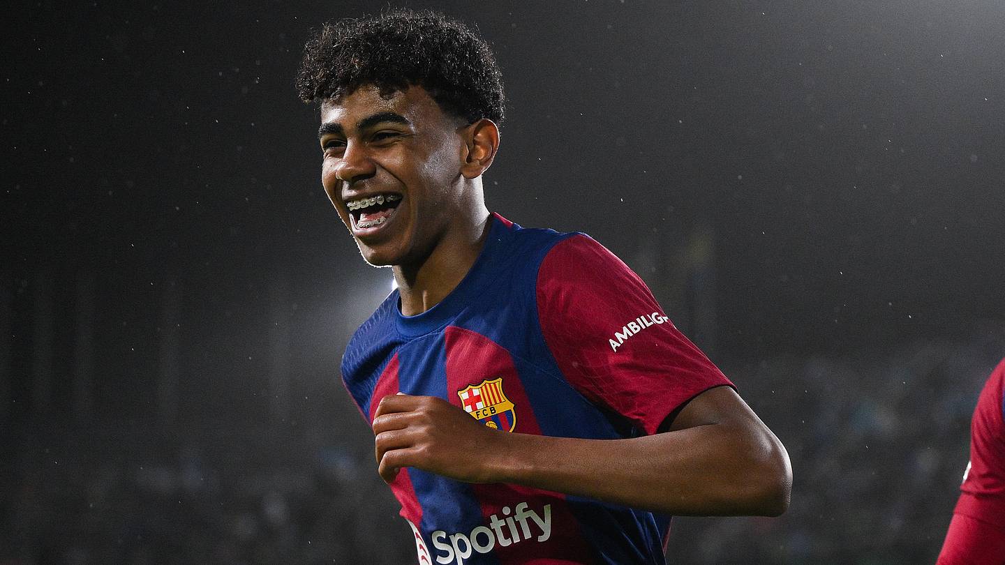 Barca youth sensation opens up on the occasion of his 17th Birthday