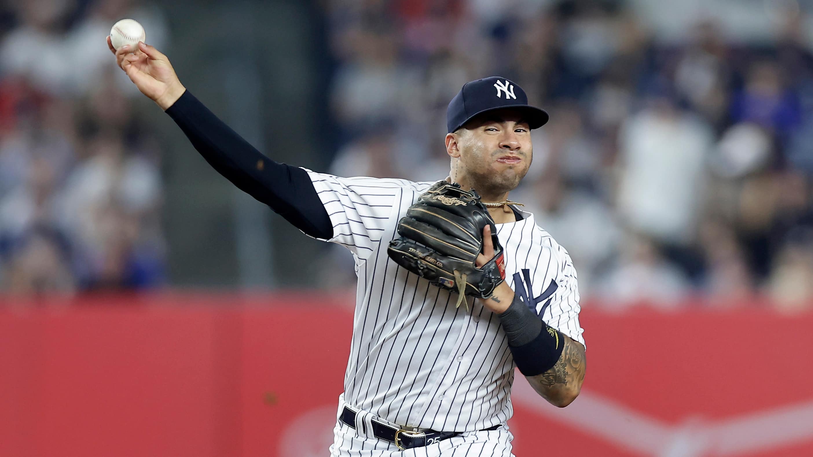 Yankees' embarrassing offense, Gleyber Torres blunder gift Red Sox weekend series
