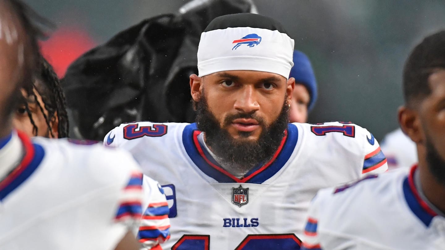 What does the Gabe Davis addition mean for Buffalo Bills' WR corps?