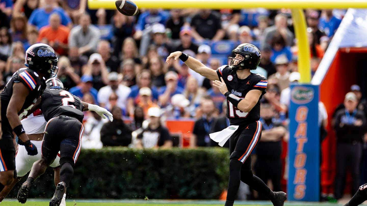 Florida jerseys uniforms stadium fans EA college football 25