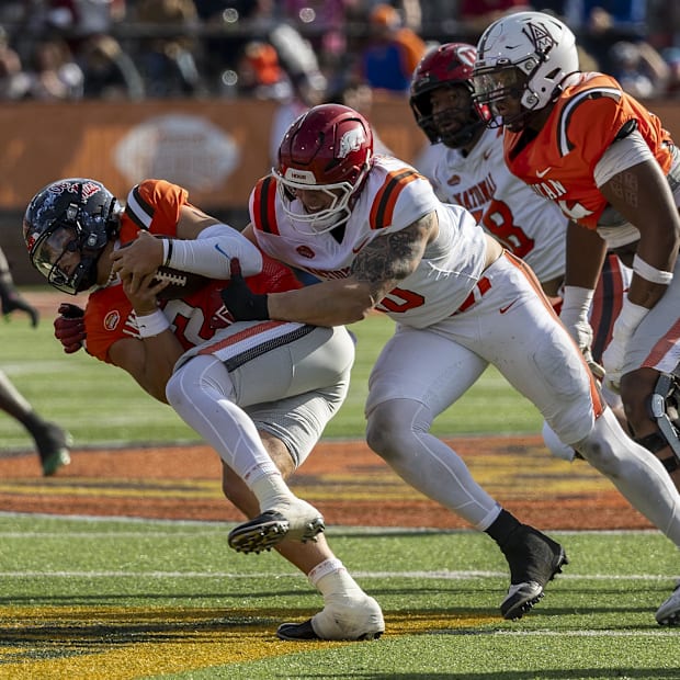 Buffalo Bills make move predicted by third-round rookie defensive end ...