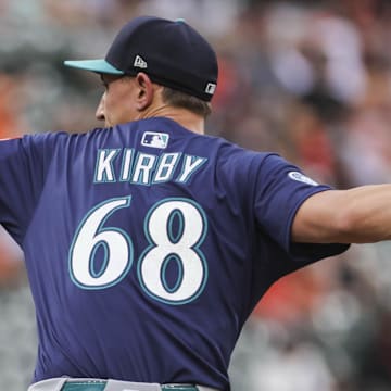 Seattle Mariners Outfielder Among Elite List of Historic MLB Players