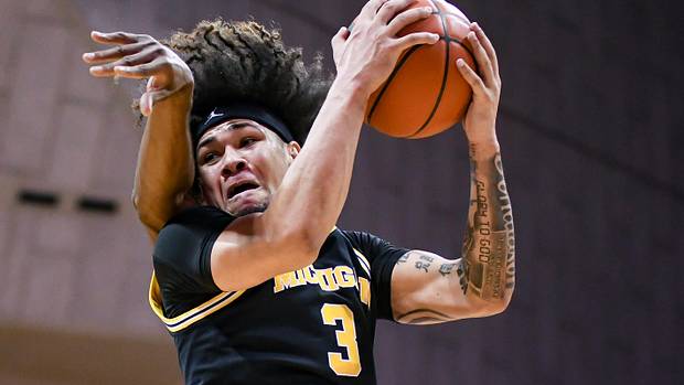 Three takeaways from a close Michigan Wolverines victory against the ...