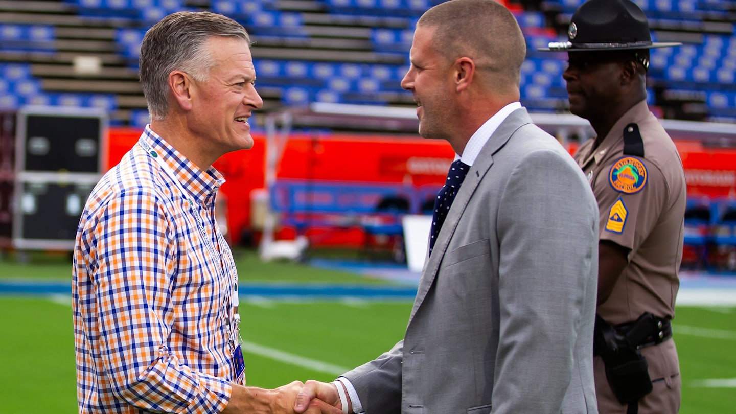 Scott Stricklin Confirms Commitment to Billy Napier as Gators HC