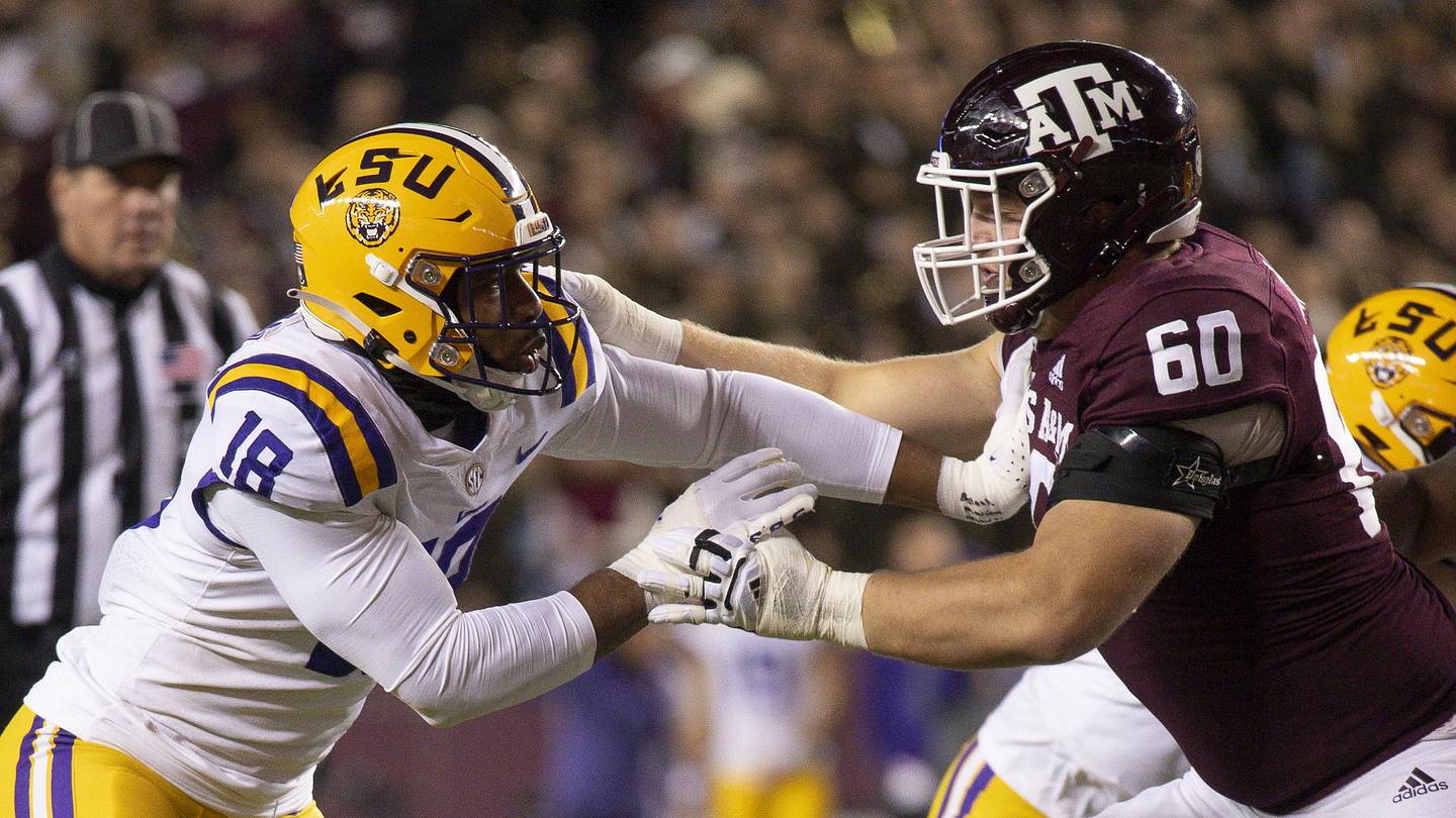 Trey Zuhn Reveals Texas A&M Aggies Offensive Line