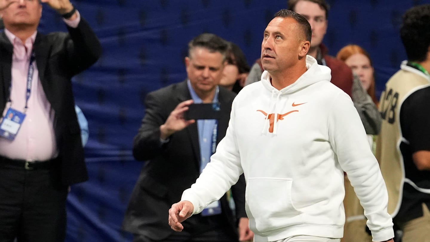 Texas Longhorns' Steve Sarkisian Previews CFP Matchup vs. Clemson Tigers