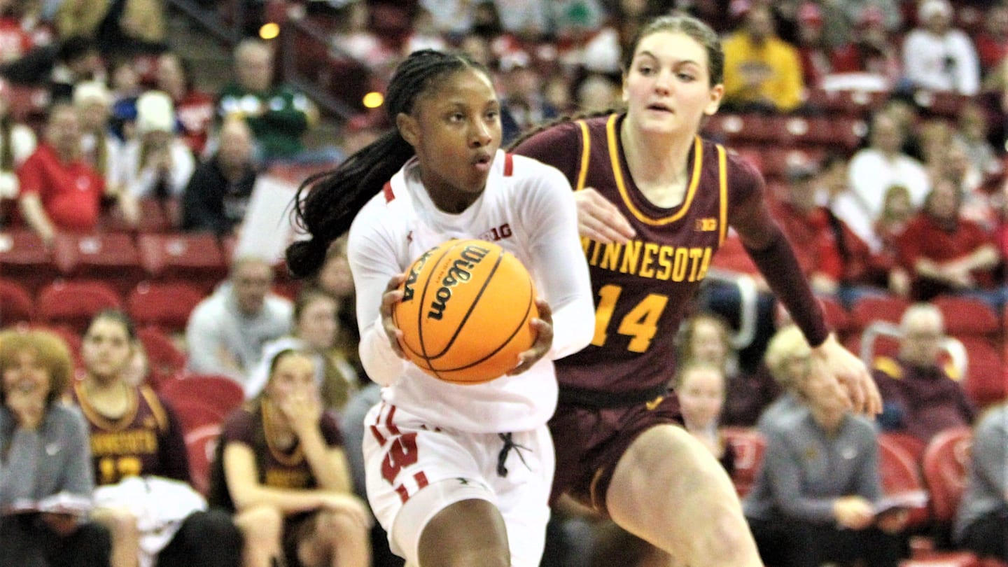 Former Wisconsin WBB Guard Ronnie Porter Takes Visit to Purdue