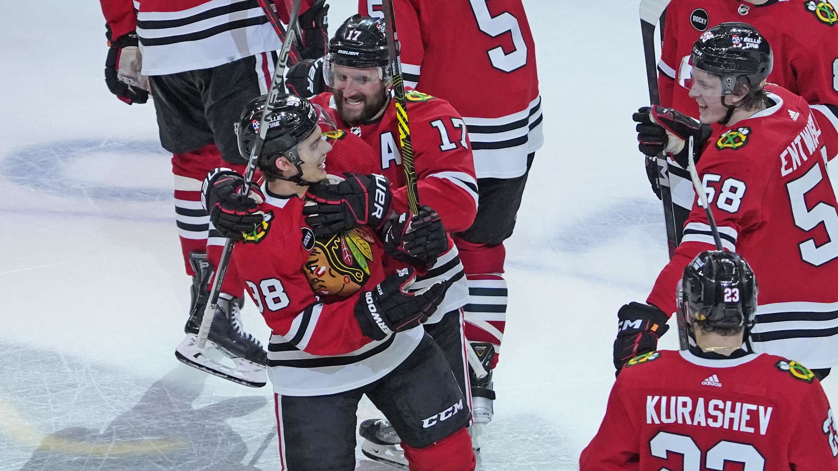 The Chicago Blackhawks made the right call by naming Nick Foligno the ...