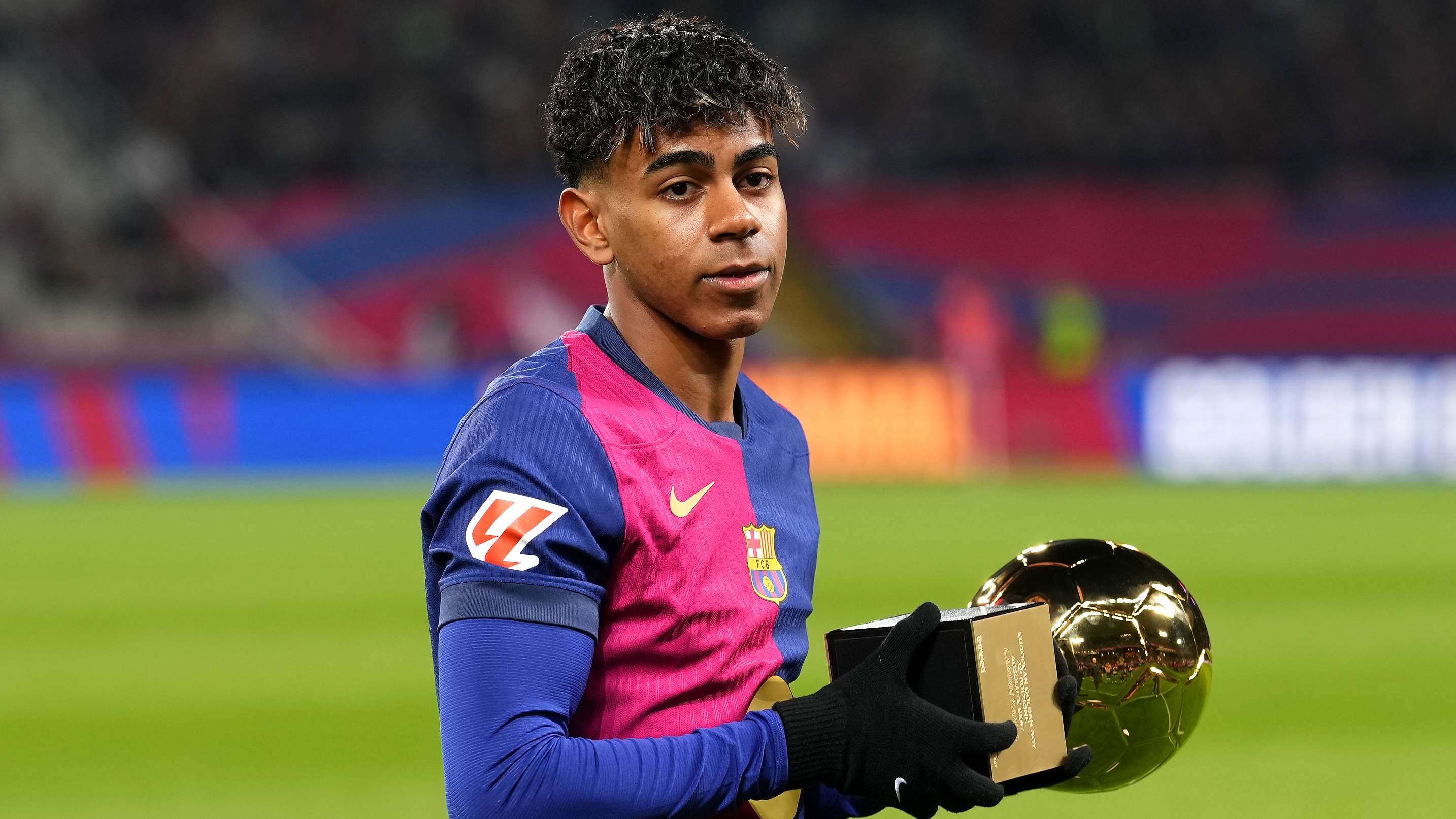 '£200m' Cole Palmer beats £100m signing but second to Lamine Yamal