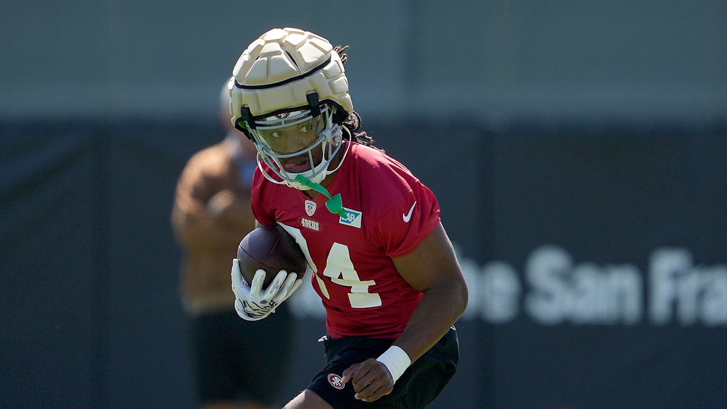 This trio of San Francisco 49ers running backs is already on thin ice