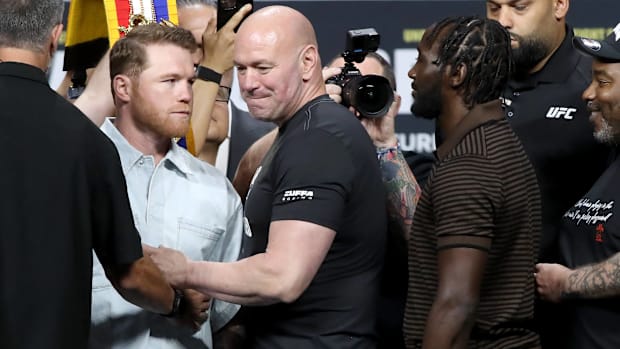 Canelo Alvarez’s Coach Eddy Reynoso Makes Major Claim Ahead Of Terence ...