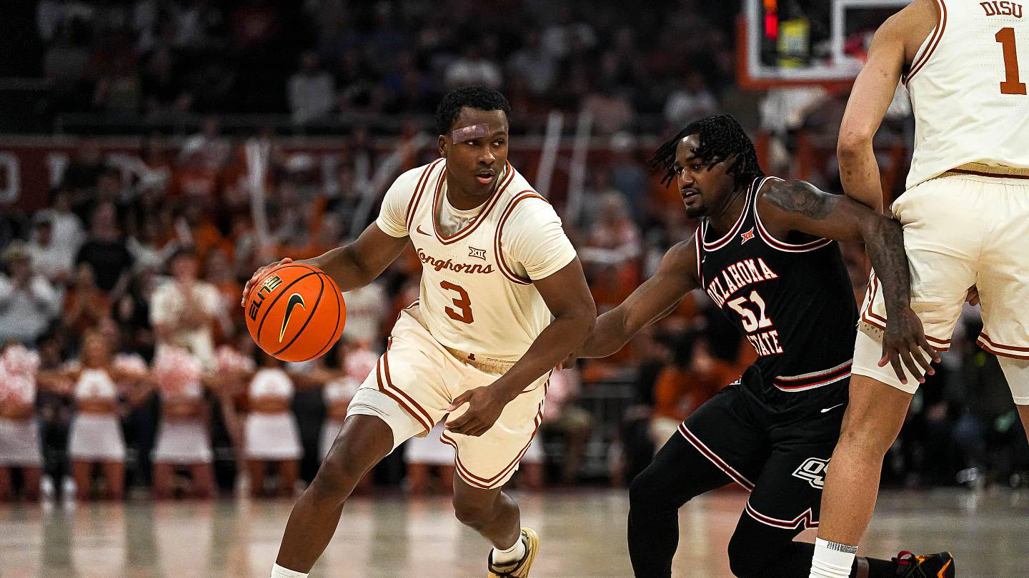 Former Texas Longhorns Kadin Shedrick, Max Abmas Perform at Summer ...