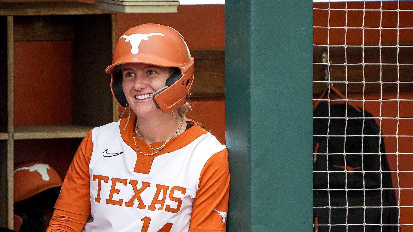 Reese Atwood Makes Texas Softball History in Win Over Kentucky