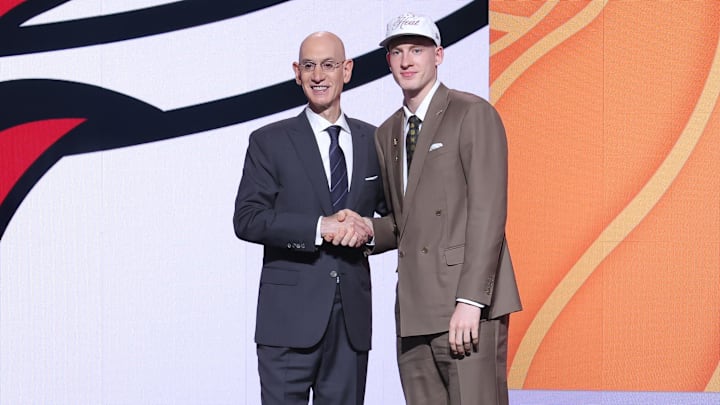 The Athletic's John Hollinger and Sam Vecenie Analyze Kasparas ...