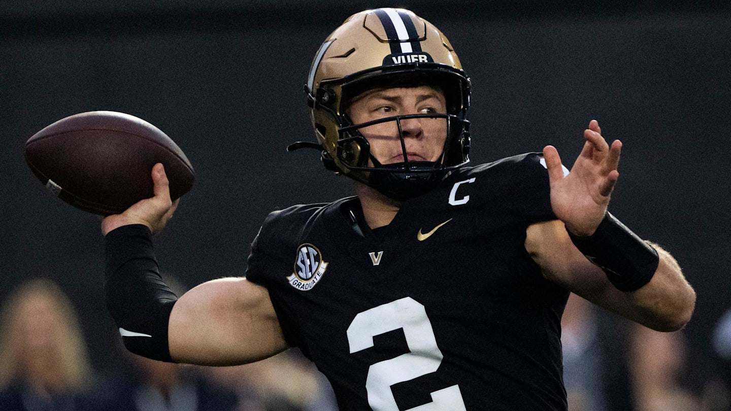 Vanderbilt, Georgia Tech Matchup Features Top Quarterback Battle of ...