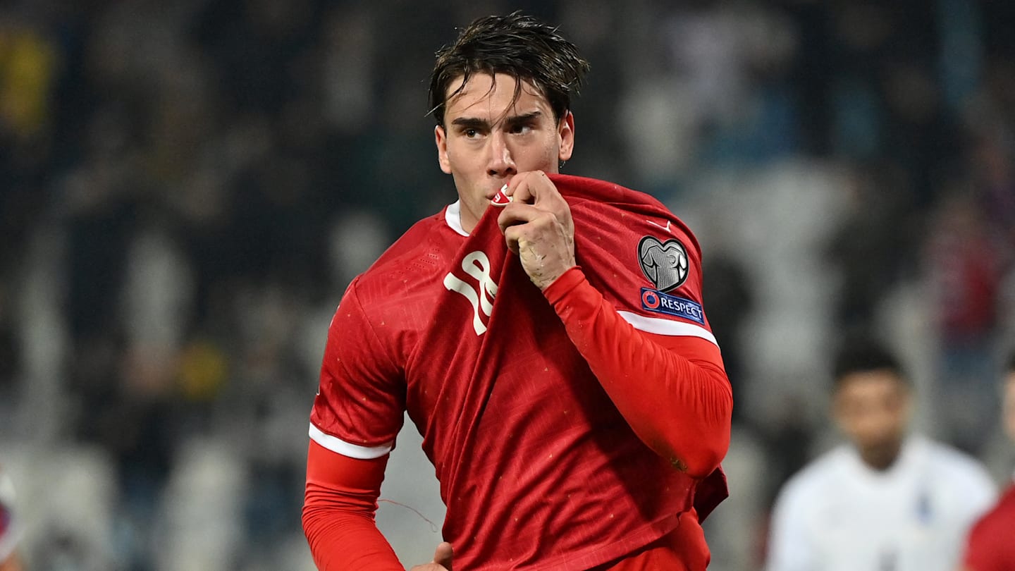 Vlahovic tra Juventus e Premier League: i club in corsa