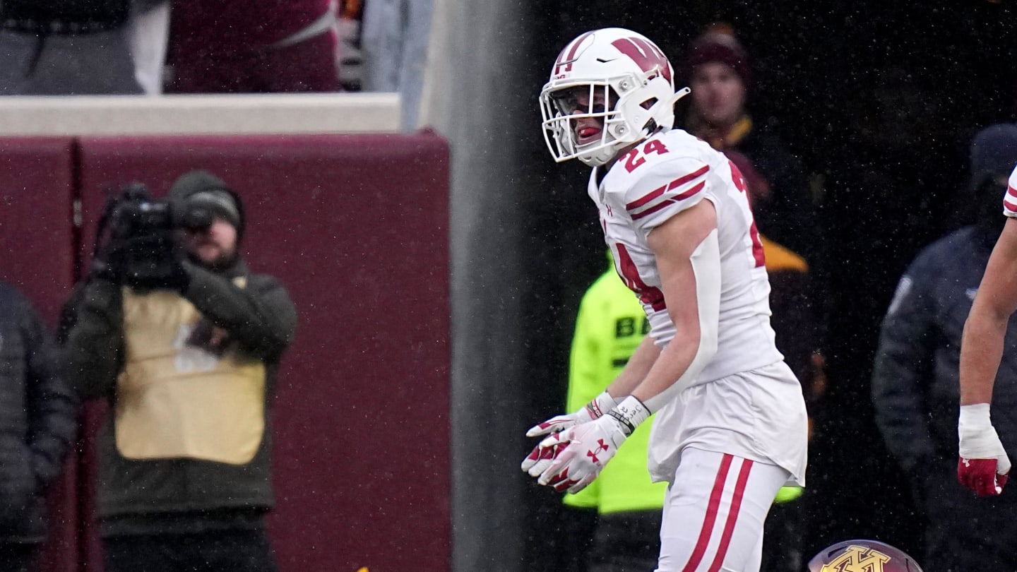 Hunter Wohler leads three Badgers to attend Big Ten Media Days